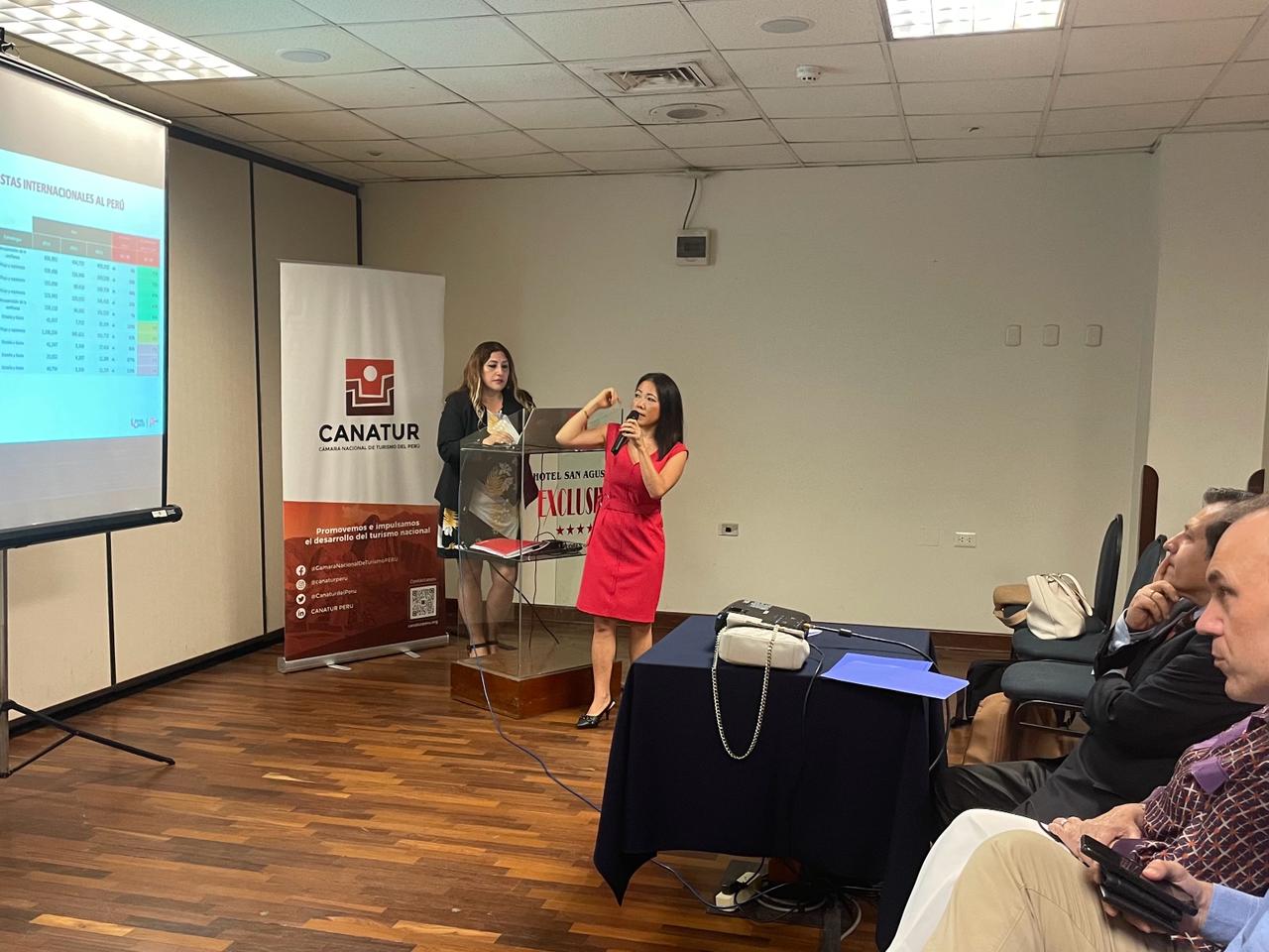 CANATUR presentó su conferencia “Explorando el futuro del turismo” con ...
