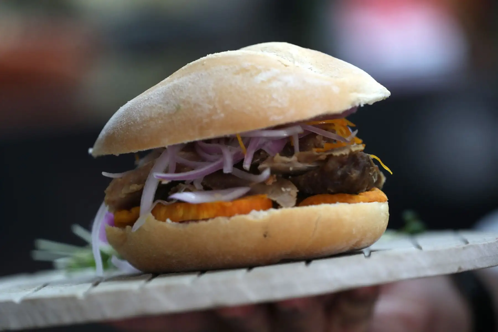 Pan con chicharrón conquista al público en la feria “Perú Mucho Gusto ...